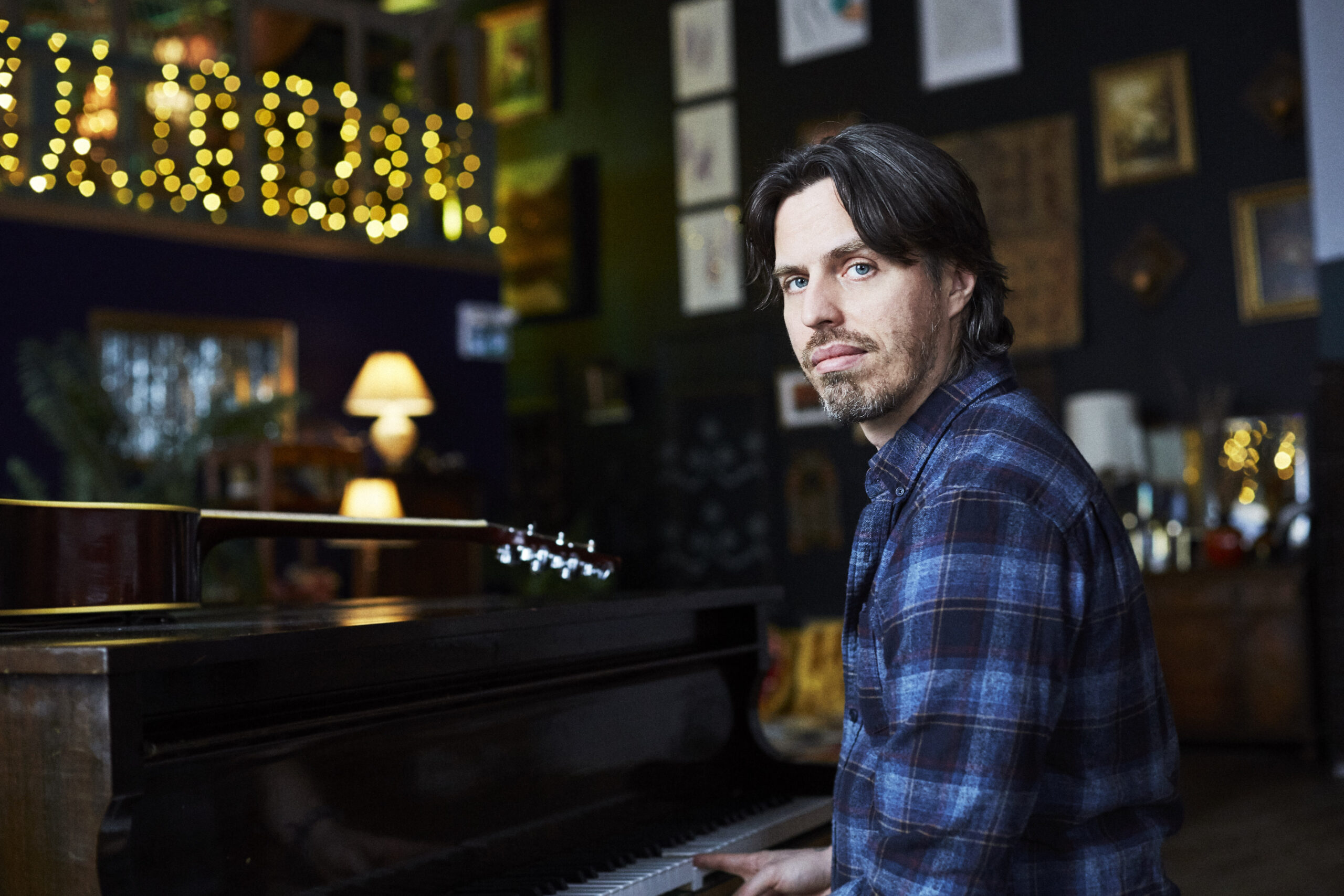 Composer Robbie Teehan releases folk EP 'River' - The Gateway