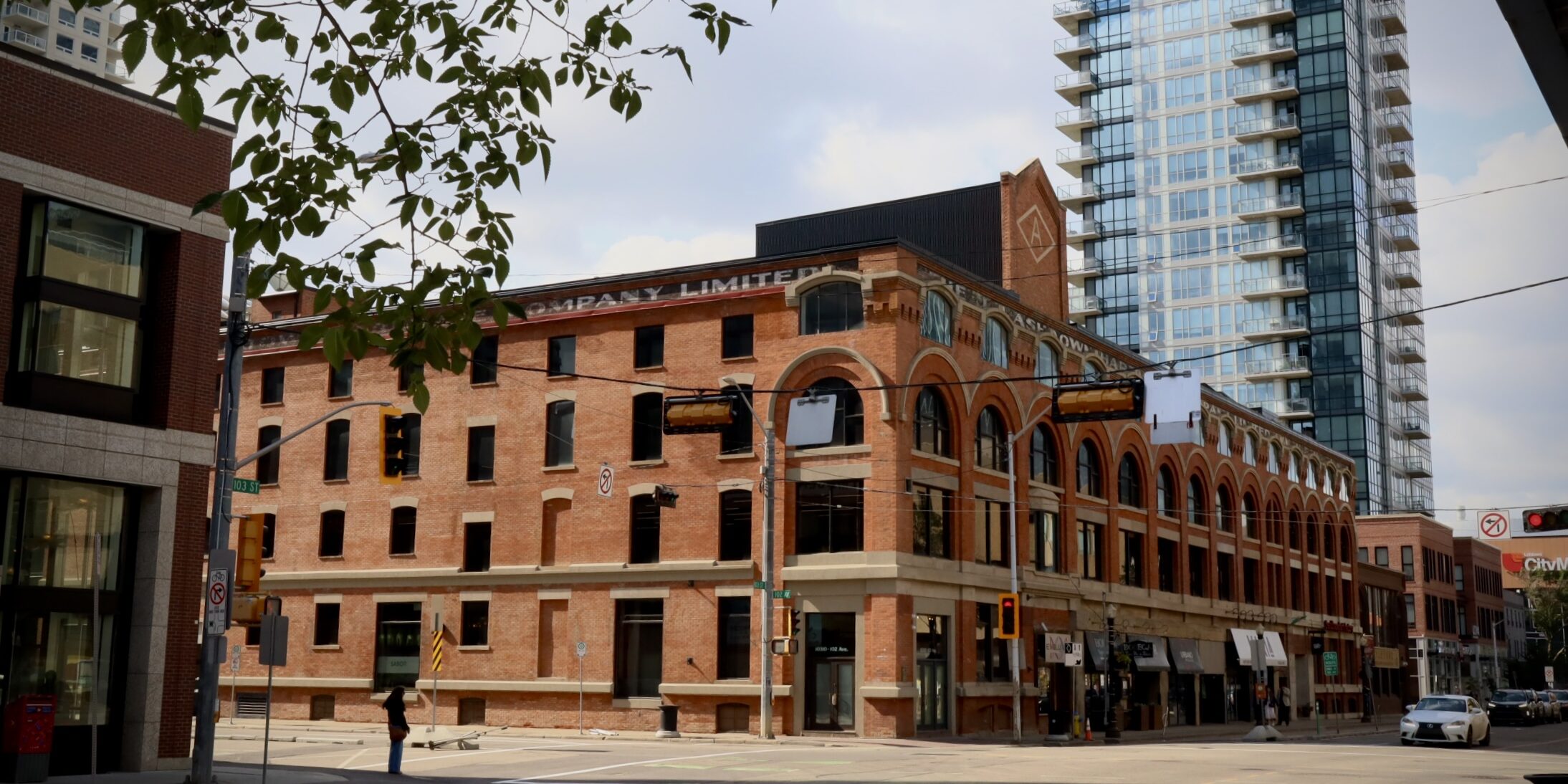 Social Intercourse: November 5 - The Gateway