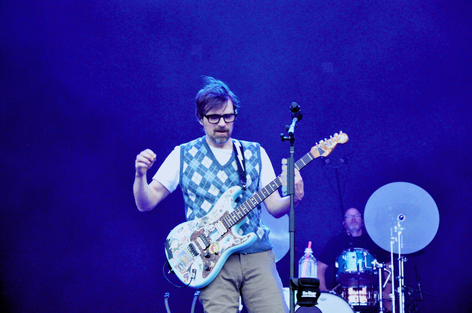 Rockin’ Thunder 2025: Weezer live review - The Gateway